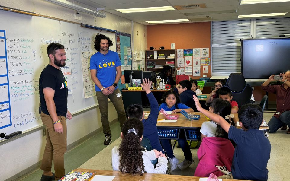 The Power of Praise with Actor Trent Garrett and West Gate West Gate ...