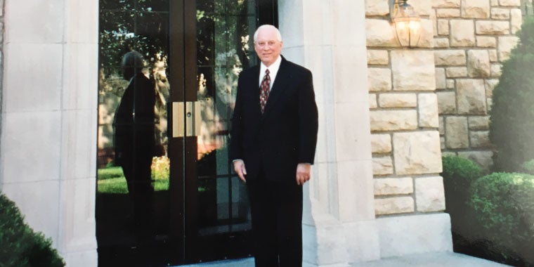 Alum and KCU Legacy Dr. Leonard Smith Passes