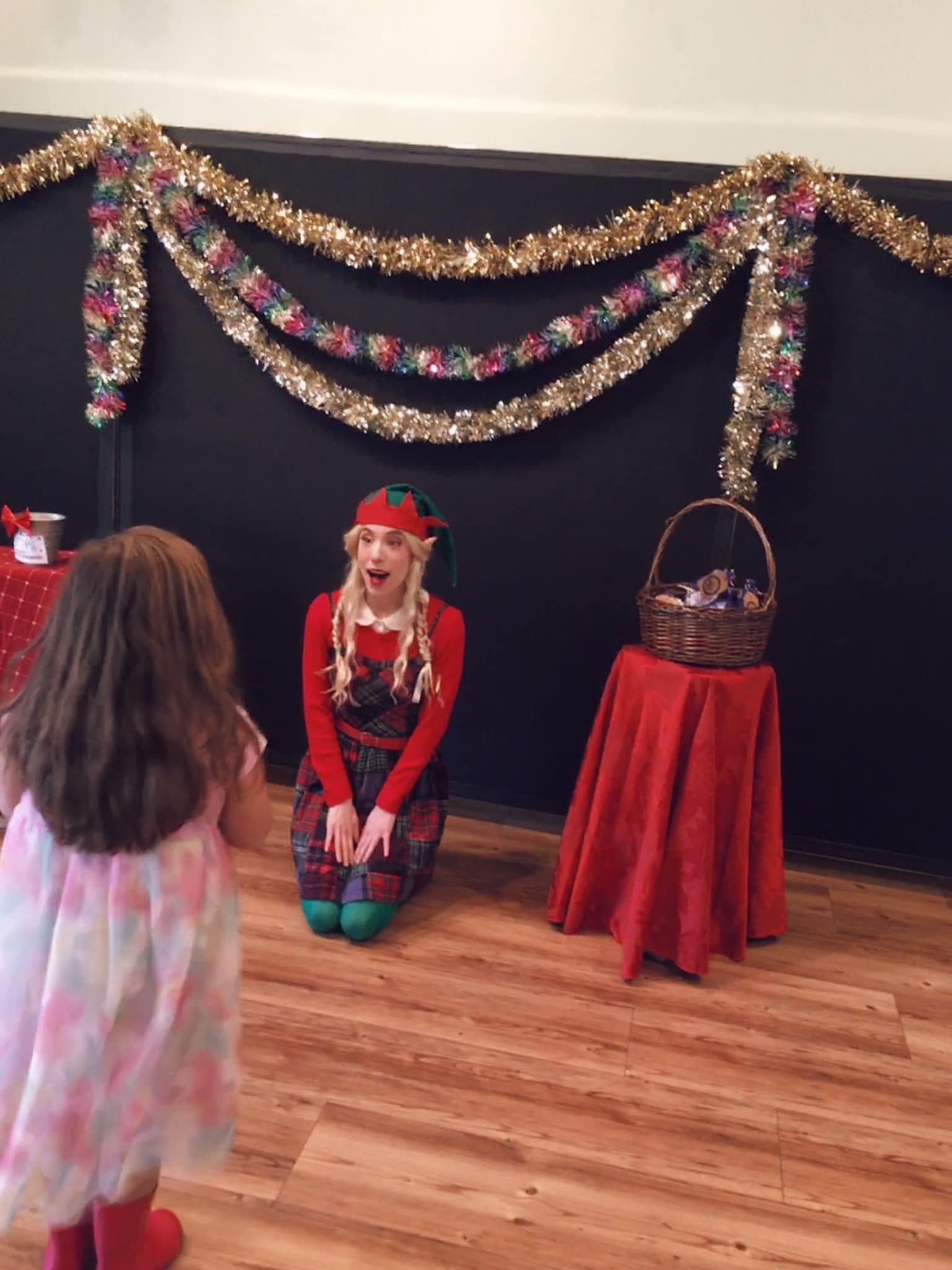 Snowflake Craft Workshop and Elf Meet-&-Greet at Stage Craft Studio ...