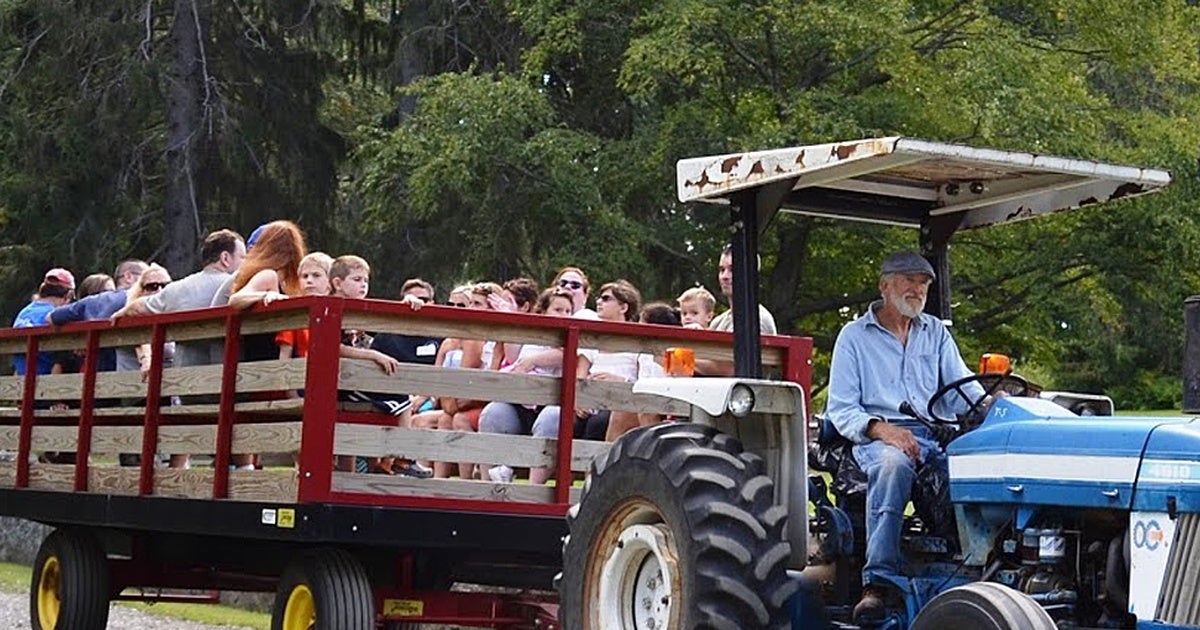 Fall Farm Fun-Fosterfield's Living Historical Farm-Morristown | NJ Kids