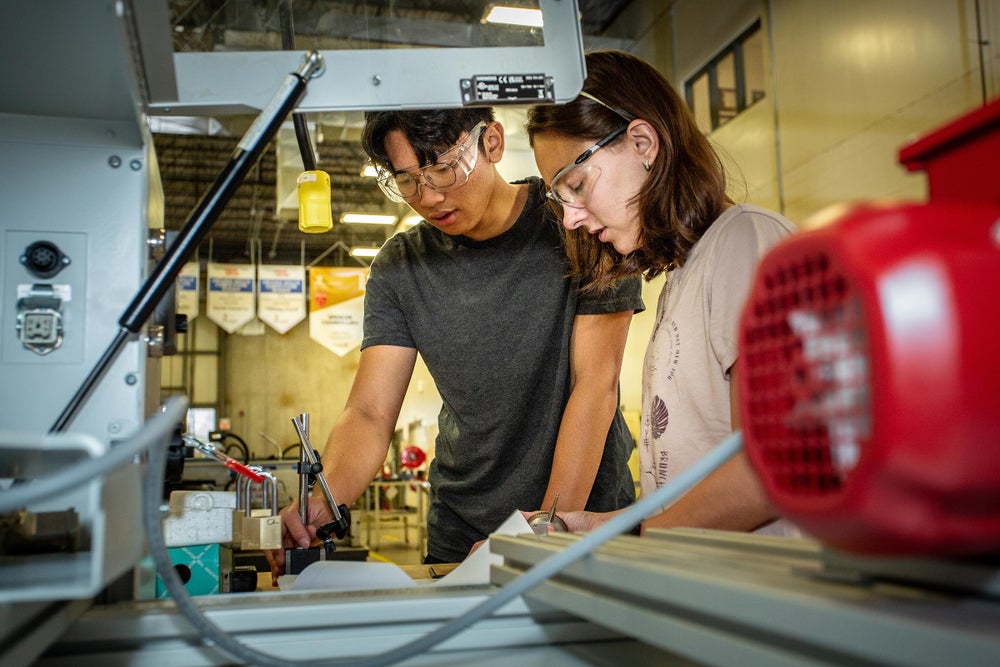 Apply to Loyalist College Programs at ontariocolleges.ca ...